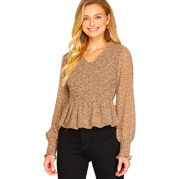 She + Sky | Tops | She Sky Kenna Ditsy Floral Smocked Long Puffed ...